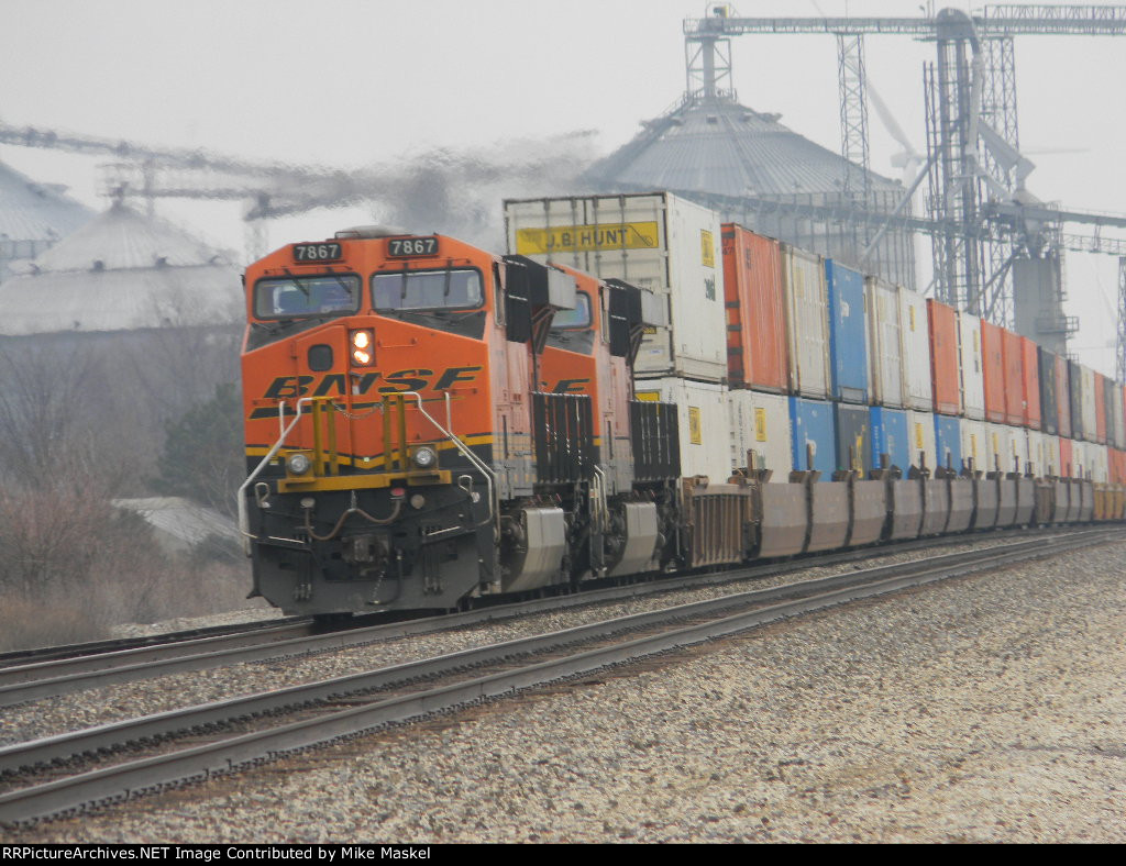 BNSF 7867